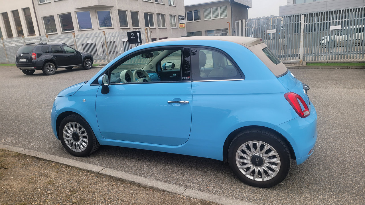 Fiat 500 cabrio baby blue - FastCars Auta na raty