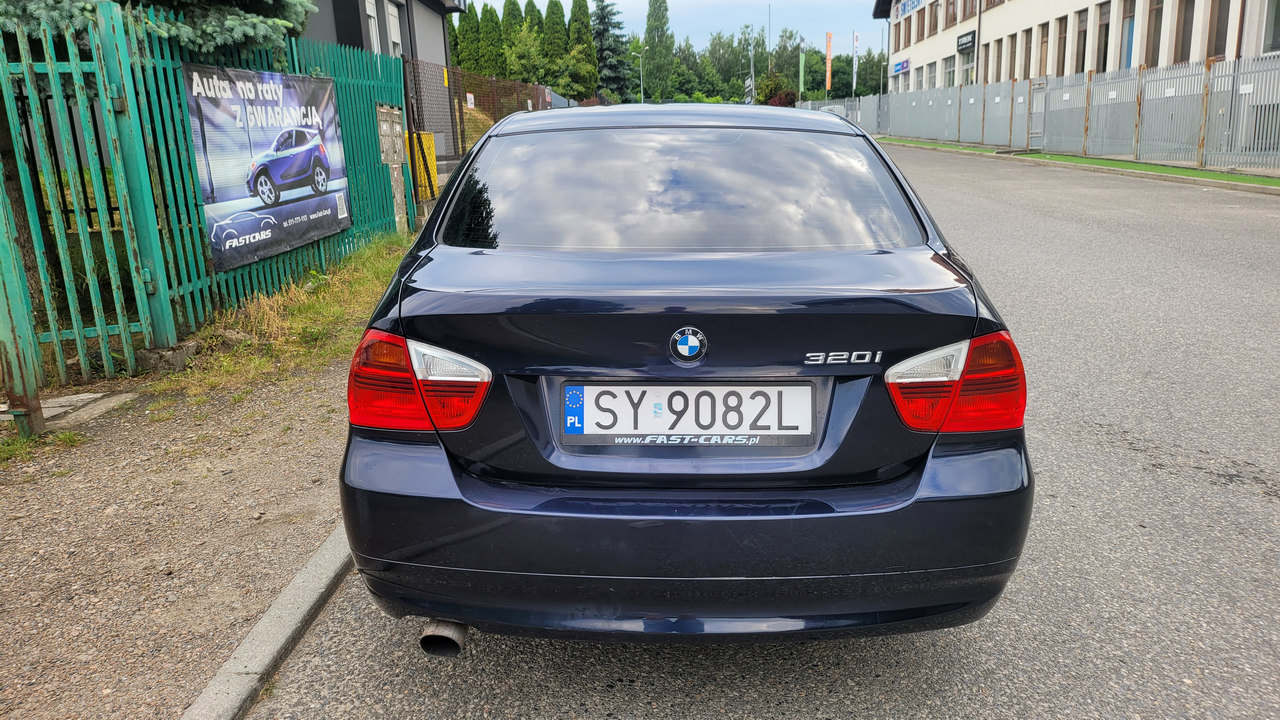 BMW 320i LPG - FastCars Auta na raty